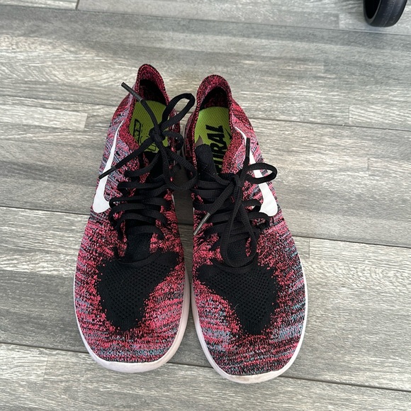 Nike | Shoes | Nike Fly Knit Sneakers | Poshmark